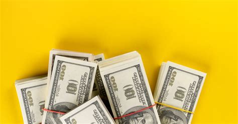 How To Calculate Your Annual Income For A Credit Card Application Cnet
