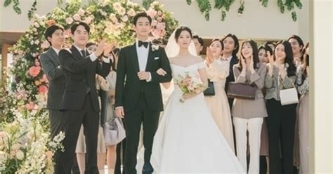 김수현♥김지원 결혼 3년만 이혼 위기핵심 사건 전격 분석 눈물의 여왕