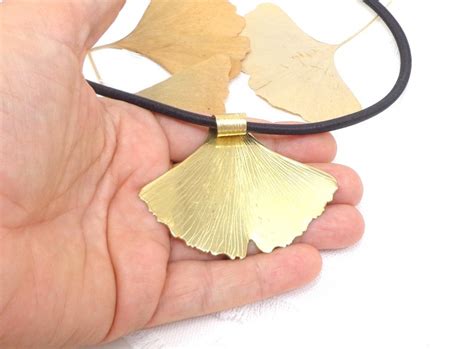 Collier Feuille De Ginkgo BilobaPendentif Ethnque Et Chic Etsy