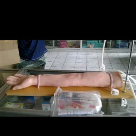 Jual Manekin Phantom Model Alat Peraga Tangan Lengan Infus Silicon