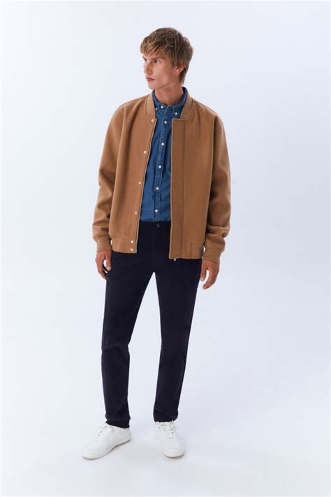 Introducir 76 Imagen Outfit Pantalon De Pana Hombre Abzlocalmx