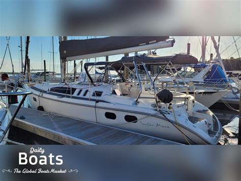 2001 Hunter 380 for sale. View price, photos and Buy 2001 Hunter 380 ...