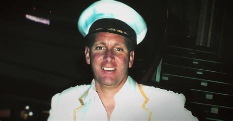 Kirk Detweiler Amy Bradleys Cruise Director Is Controversial