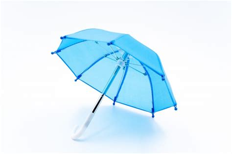 雨傘不生鏽、開傘不卡卡！雨傘保養8個撇步延長愛傘壽命