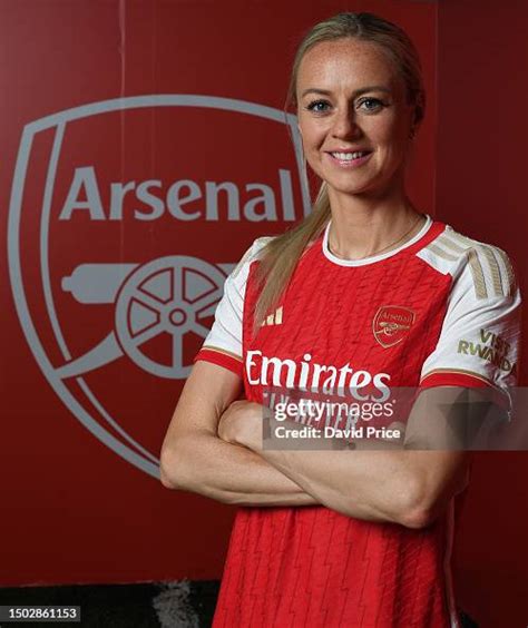 Amanda Ilestedt Poses As She Signs For Arsenal At Emirates Stadium On News Photo Getty Images