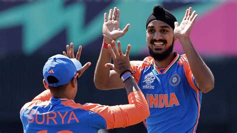 Arshdeep Singh Record अर्शदीप सिंह ने मैच की पहली गेंद पर विकेट लेकर