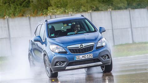 Тест летних шин 215/60 R17 (2016) (Auto Motor und Sport 2016) в Москве