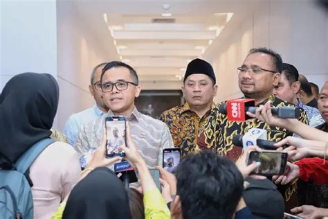 Arahan Jokowi MenPAN RB Tegaskan Tidak Boleh Ada Pemberhentian Massal Terhadap 2 3 Juta Tenaga