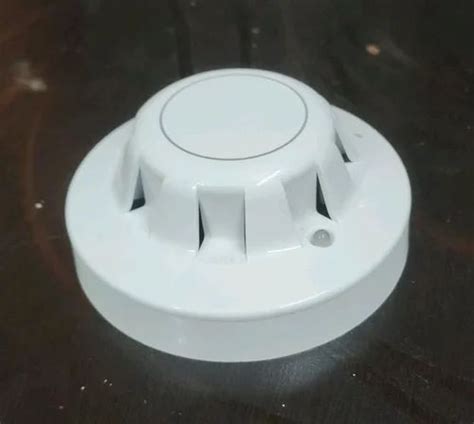 Addressable Optical Smoke Detector With Led 360 Degree Alarm Indication For Ceiling Mounting 24
