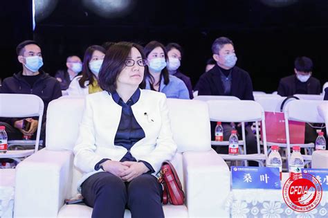 发布羽绒质量强国建设纲要 助力疫后强劲复苏 ——2023中国羽绒行业市场发展峰会在杭州萧山召开 观知海内信息网