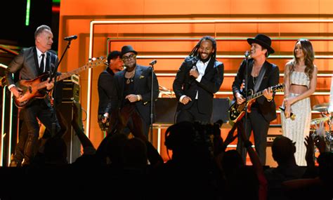 Bruno Mars La Bruno Rinde Homenaje A Bob Marley Con Sting Rihanna