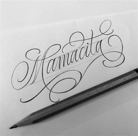 Pin De Marie Wesaquate En Drawings Fuentes De Letras Para Tatuaje