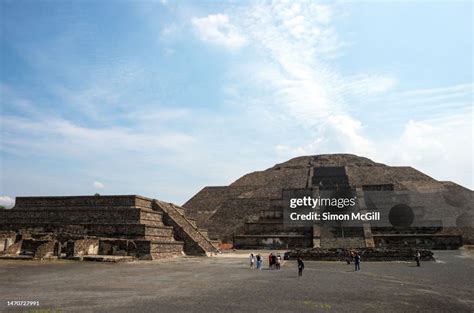 Pirámide De La Luna Pyramid Of The Moon Teotihuacan State Of Mexico