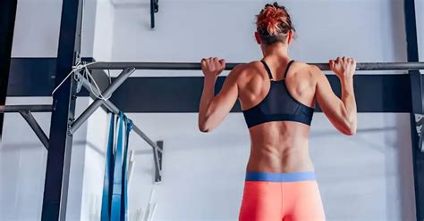 Pull Up Bar Exercises To Work Your Enter Body FitGeeky