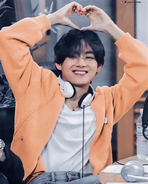 His Scary Obsession Taekook Bts V Photos Kim Taehyung Taehyung