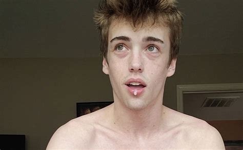 Tannor Reed Si Sega E Si Schizza In Faccia Bitchyx