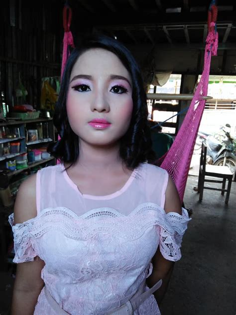 ကိုစန္းယု ဆံပင္ မိတ္ကပ္ အလွျပဳျပင္ေရး