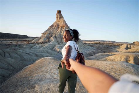 Should You Soft Launch Your Relationship