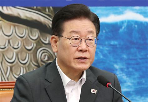 이재명 윤석열 우크라 순방에 좀 더 신중하게 접근해야 파이낸셜뉴스