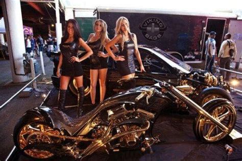 Biker Queen Bikerqueen Biker Babes Women Riding Motorcycles