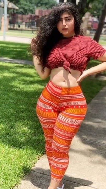 مدافع خاله ژاله رو پیدا کردیم و شناساییش کردیم 😒🔞 شورت ویدیو 75