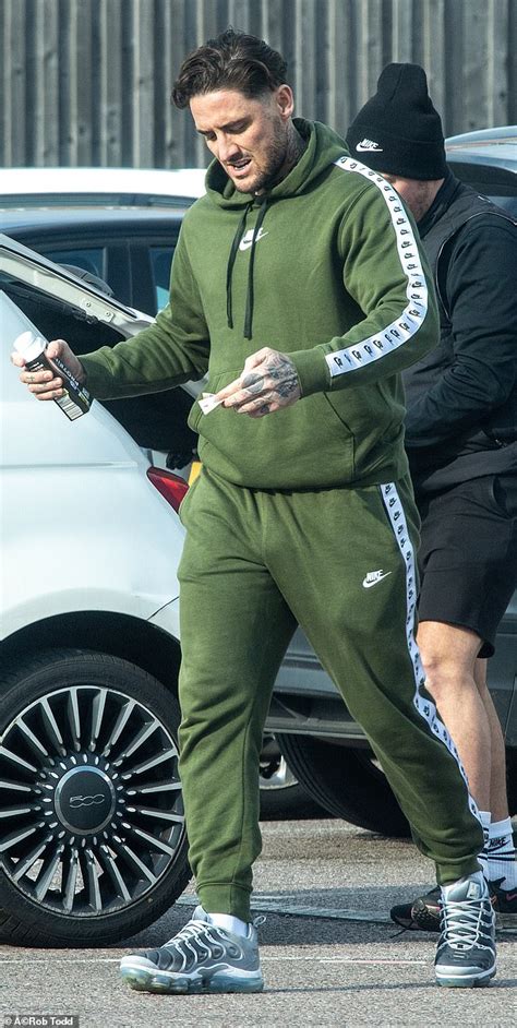 Reality Bites Penniless Sex Offender Stephen Bear Who Once Lived In A