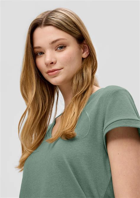 T Shirt Mit V Ausschnitt Tannengrün Soliver