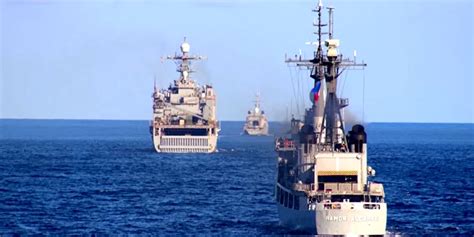 တရုတ်က ကျွန်းတုဆောက်လုပ်နေသည့် အငြင်းပွားရေပိုင်နက်သို့ ဖိလစ်ပိုင် သင်္ဘောစေလွှတ်