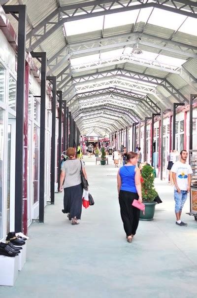 სავაჭრო ცენტრი ლილო მოლი თბილისშიrelax Ge ზე