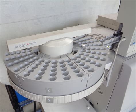 Gaschromatograph Shimadzu Gc 17a Fid Mit As Aoc 20 M L Tech Mess And Labortechnik