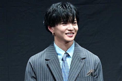 Jo1＆fantasticsの夢の共演 レッドカーペット全力疾走に女性ファン黄色い歓声 Encount 2