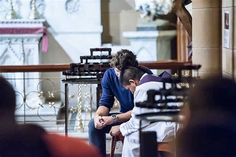 Perth Archbishop Slams Confession Seal Slur