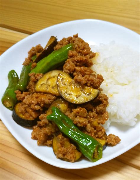 ししとうとひき肉のスパイシー炒め By あゃぶぅ 【クックパッド】 簡単おいしいみんなのレシピが394万品