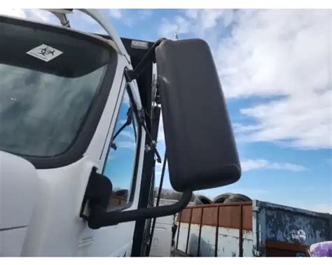 volvo vhd mirror side view in elkton md p 40290