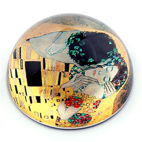 Klimt The Kiss Glass Desktop Glass Dome Paperweight By Parastone Pkl1
