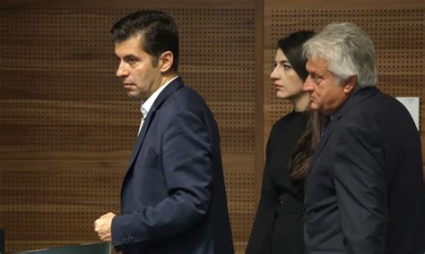 Софийска градска прокуратура предаде на съд Кирил Петков ᐉ Новини Tribune Bg