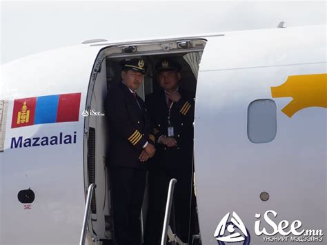 ВИДЕО Орон нутагт холын зайн нислэг үйлдэх анхны 70 хүний судалтай “Мазаалай” Crj 700 онгоц