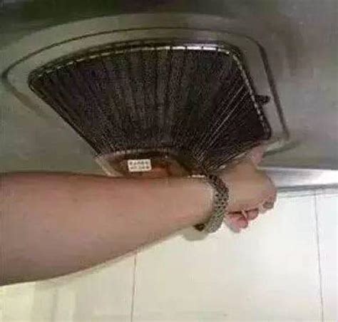 油烟机太脏怎么办 教你清洗小窍门 烟机知识与选购指南 良品乐购