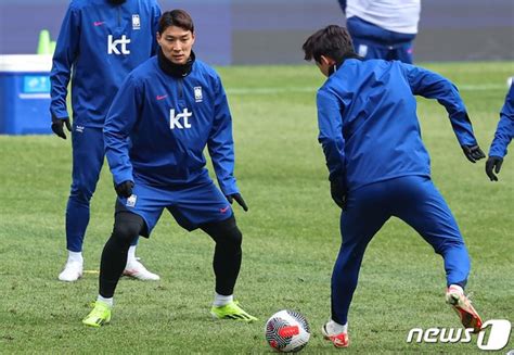 33세 333일에 첫 태극마크 주민규 70년 만에 최고령 데뷔전까지 도전 네이트 스포츠