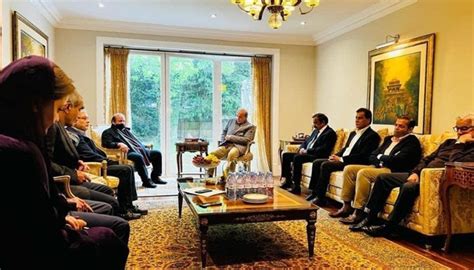 Pml N Huddle In London Legal Team Greenlights Nawazs Return