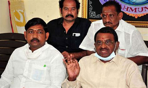 ఈఎస్ఐ స్కాం ఏసీబీ అదుపులో మాజీ మంత్రి పితాని పీఎస్