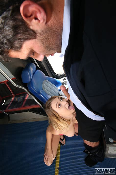 Natalia Starr Ass Transit