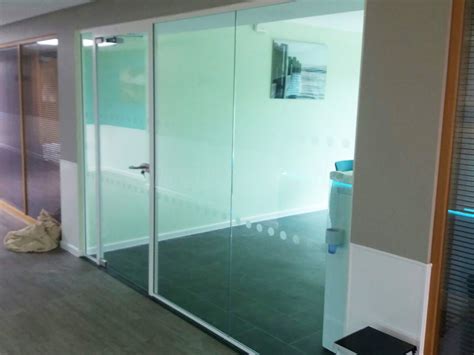 Glass Partitions At St Andrews Hospice Grimsby Lincolnshire Meeting