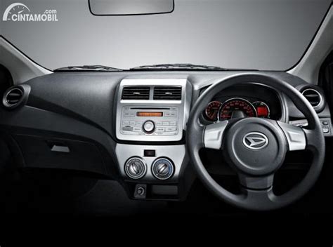 Review Daihatsu Ayla 2013 Pelopor Mobil Lcgc Di Indonesia
