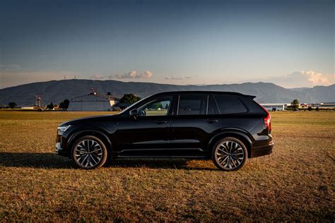 ТЕСТ Volvo Xc90 T8 Phev Ultra Dark Што е и уште поважно што не е Xc90 Carclub Mk 1