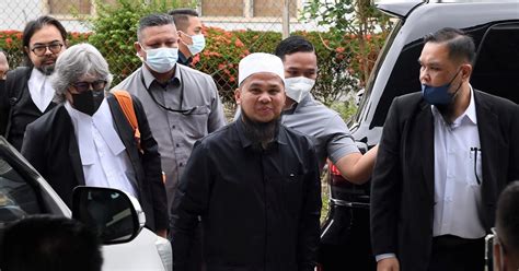 Pengadu Kes Gangguan Seksual Anggap Ebit Lew Orang Besar Saksi