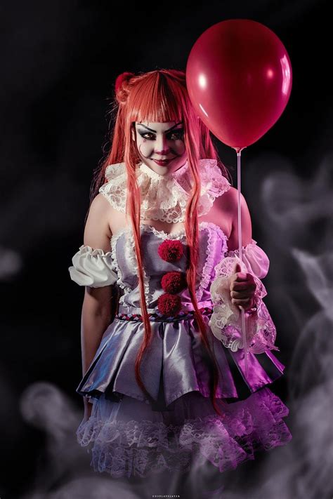 It 10 Female Pennywise Cosplay We Dont Want To Float With