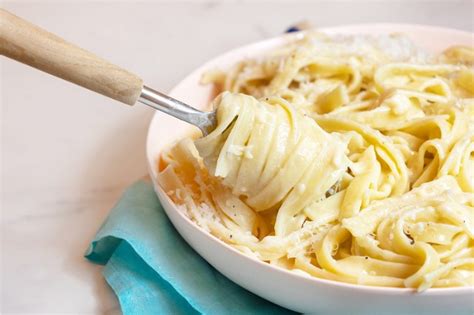 Fettuccine Al Burro Giadzy
