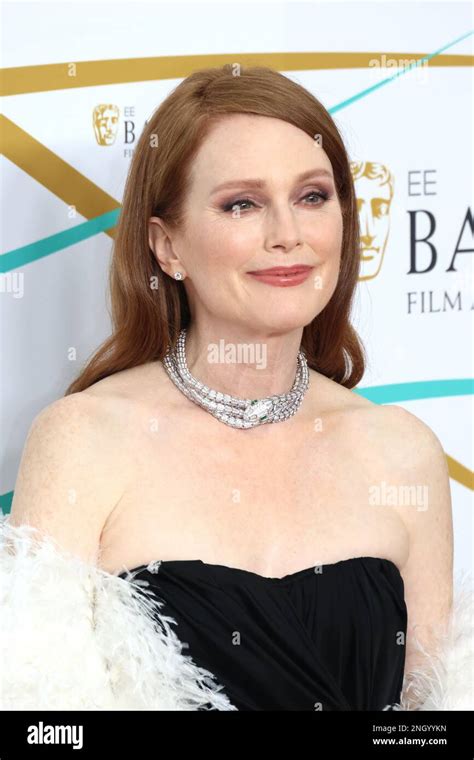 Julianne Moore 2023 Ee Bafta Film Awards The Royal Festival Hall