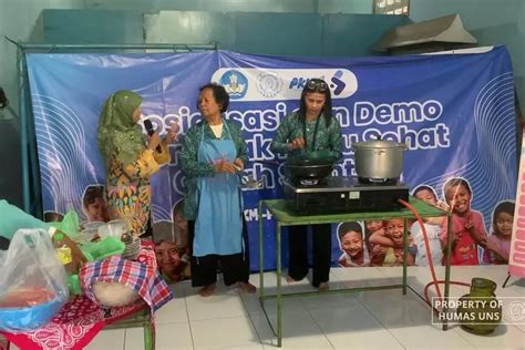 Ini Yang Dilakukan Tim PKM PM Zero Stunting Corner UNS Untuk Cegah